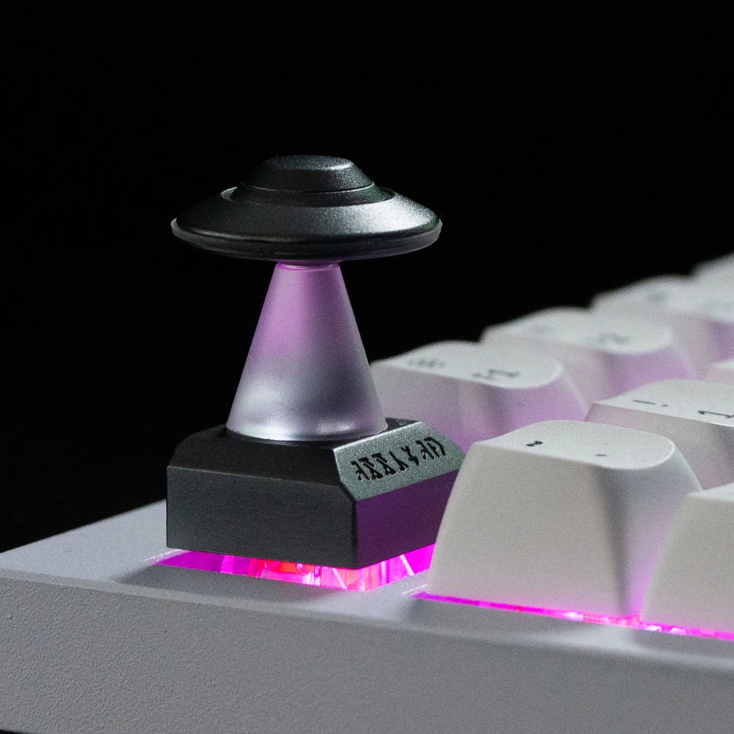 HolyOOPS UFO Aluminum Alloy Artisan Keycap – Mecha Malaysia